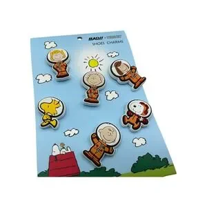 Baoji x Peanuts | Design | Baoji Peanuts Astronaut Shoe Charms Set ...